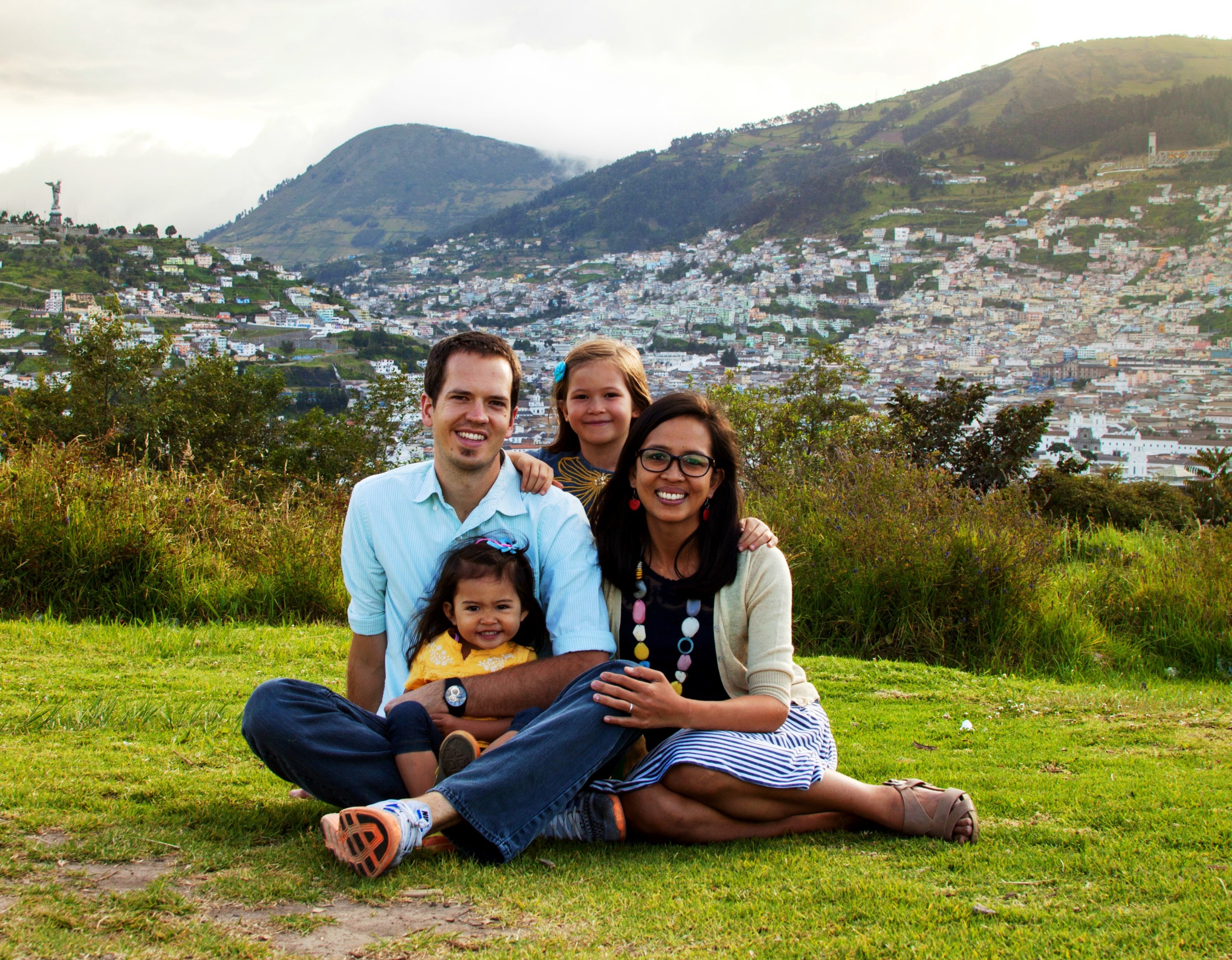 Phil and Rea Holcomb - Reach Beyond